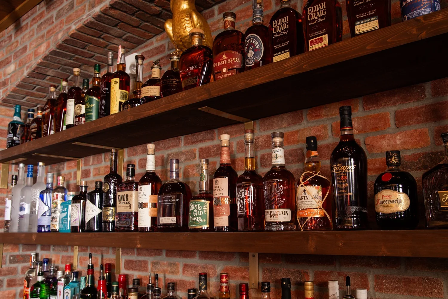 TUSKERS TAVERN