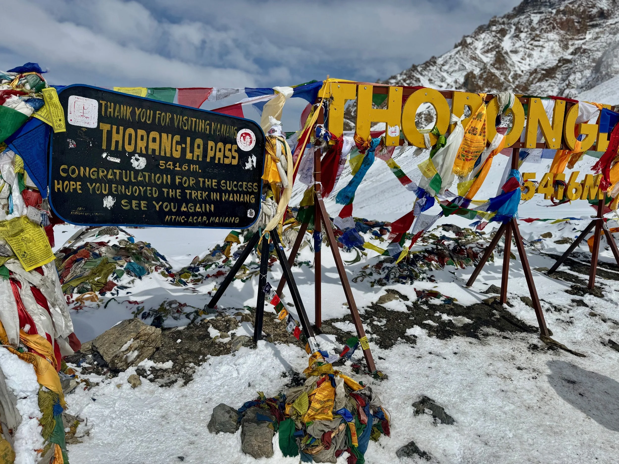 A Complete Guide to the Annapurna Circuit Trek — Walking In Circles