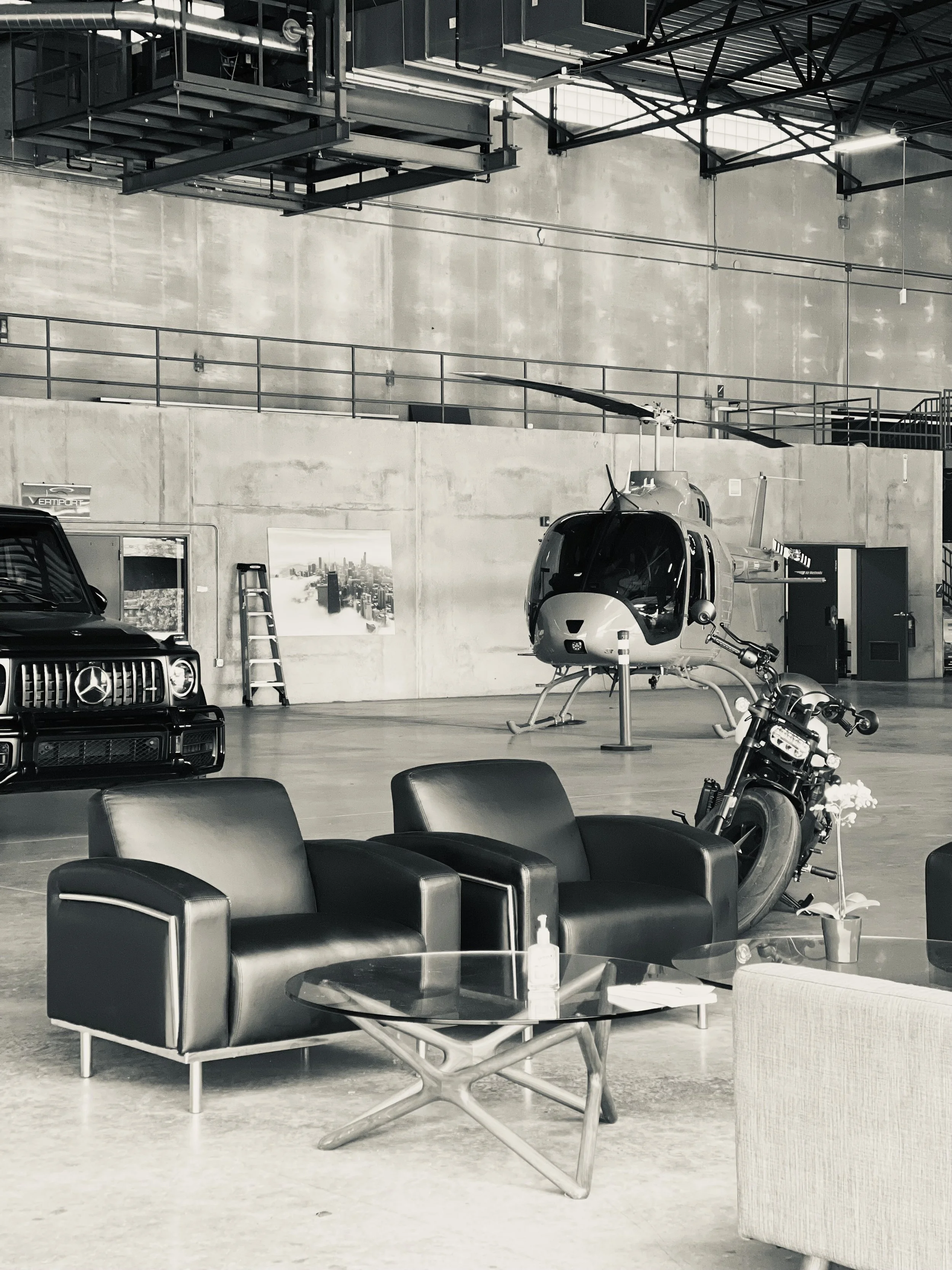 Contact Vertiport Chicago | Helicopter Tours, Jets, Charters, Medical ...