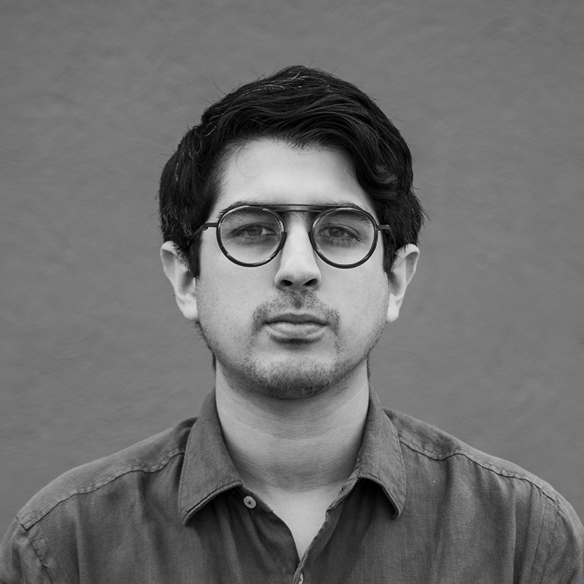 About 5 — Metakril