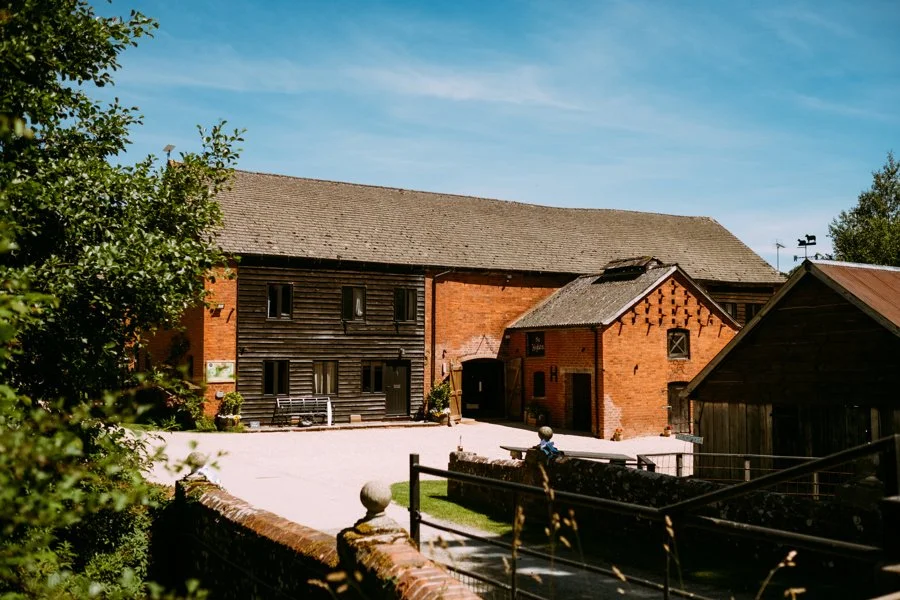 Weddings at The Haybarn in Herefordshire — The Haybarn Wedding Venue ...