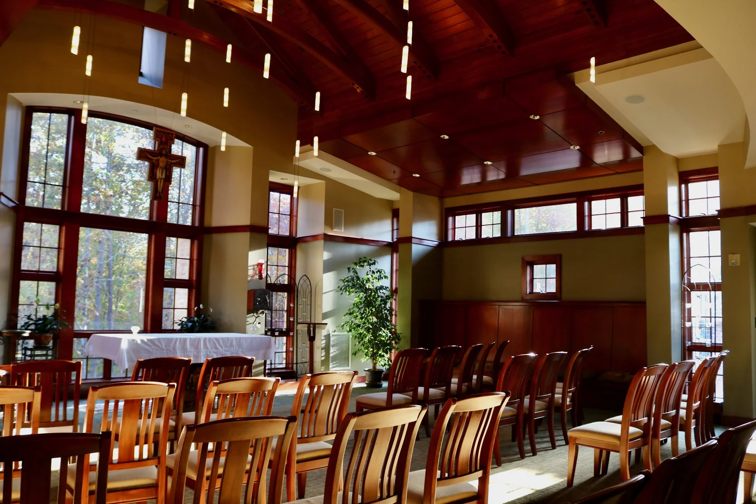 MAIN LODGE — St. Francis Springs Prayer Center