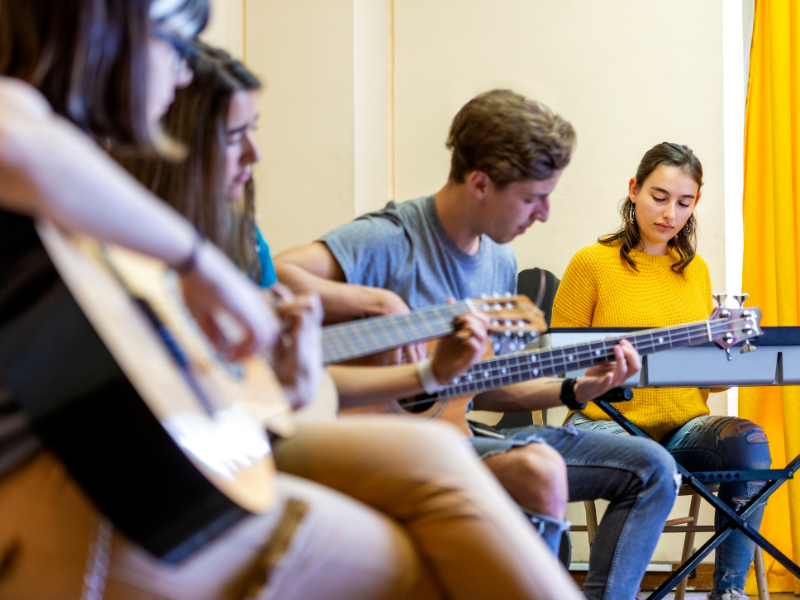 Musical tastes can predict personality traits and political leaning ...