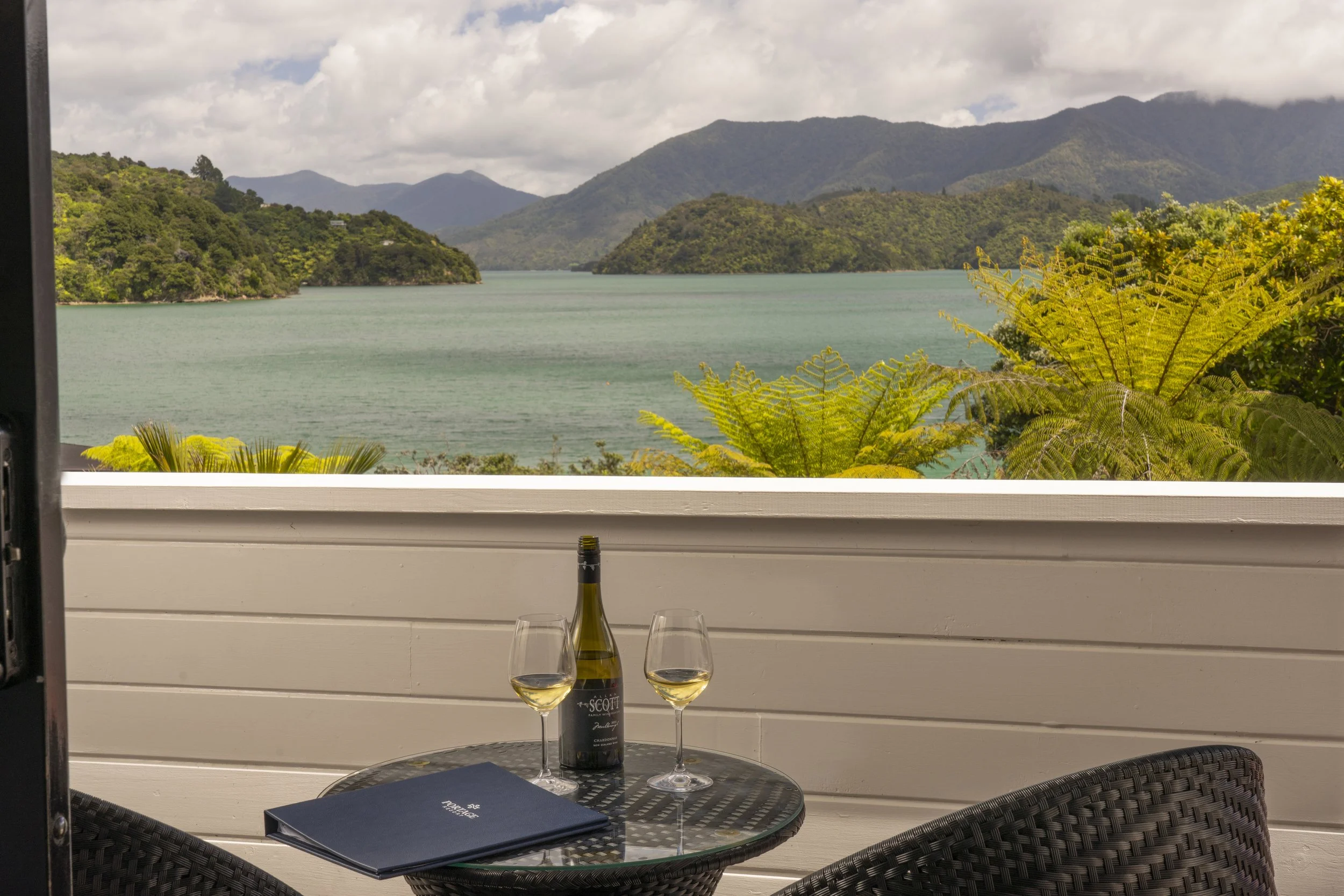 Dining | Portage Resort - Portage Resort