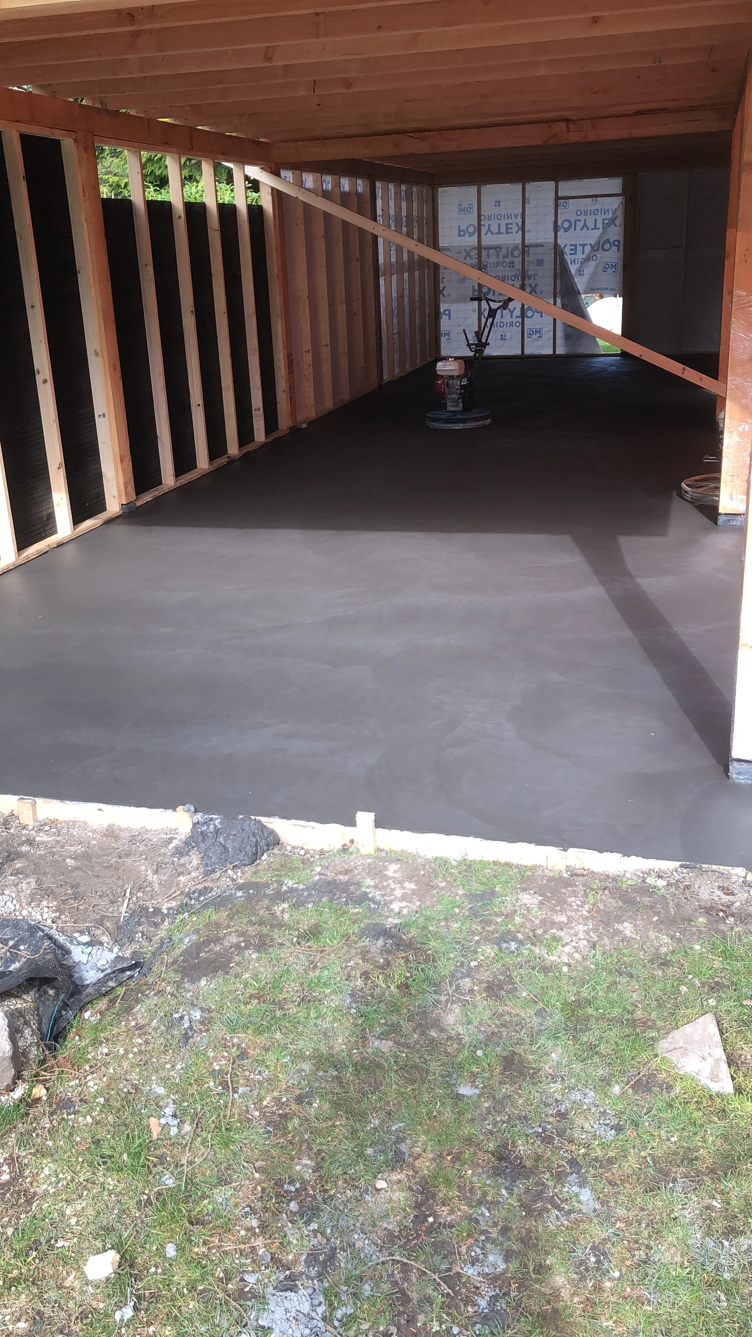 Beton nodig? Wij leveren het — Betonvloeren Ureterp