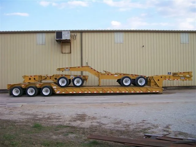Detachable Gooseneck Lowboys — Holden Industries