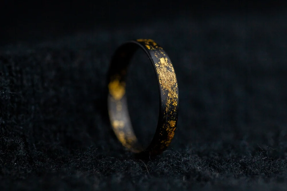 Thin Carbon Fiber Ring with 24K Gold — Singularity