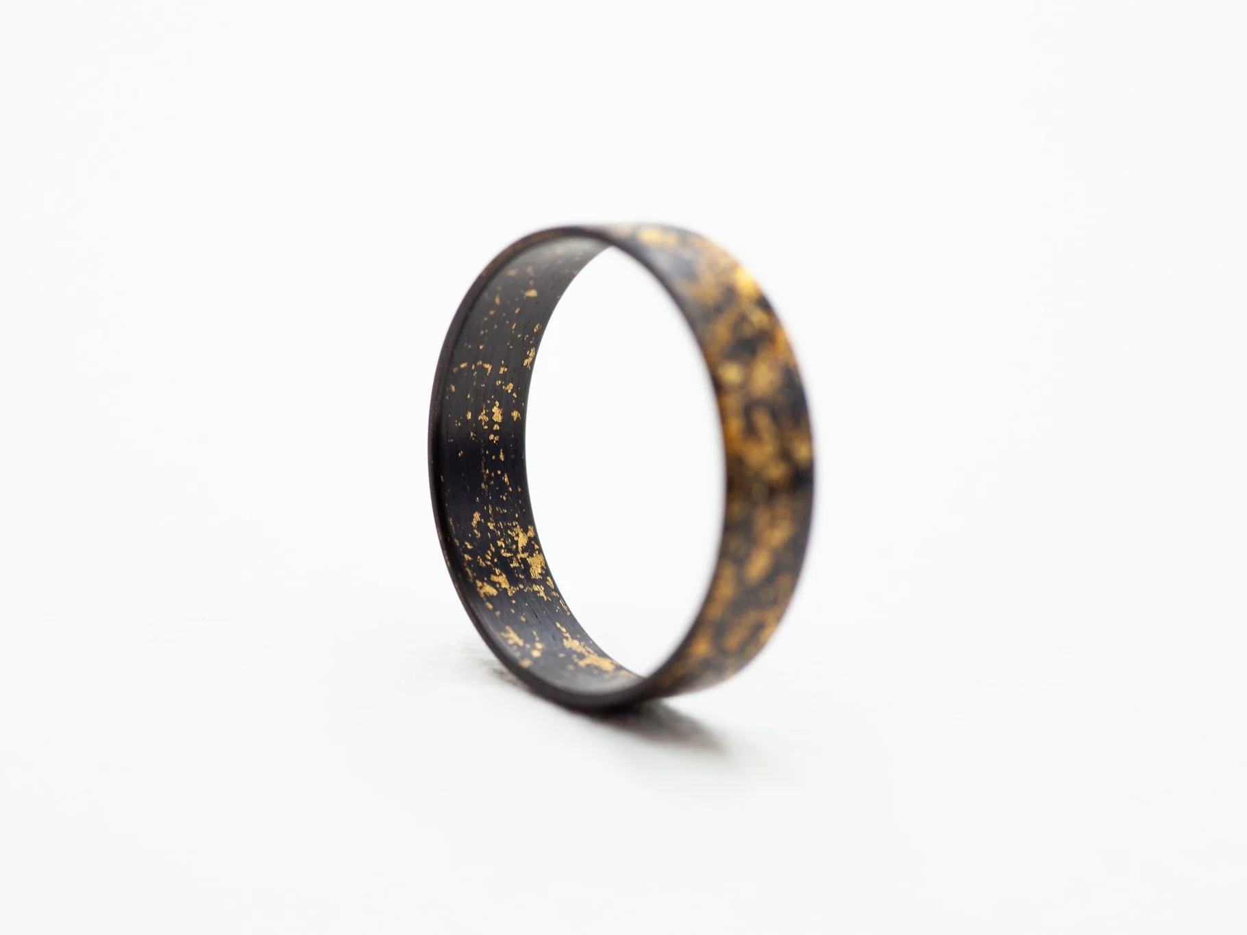 Thin Carbon Fiber Ring with 24K Gold — Singularity