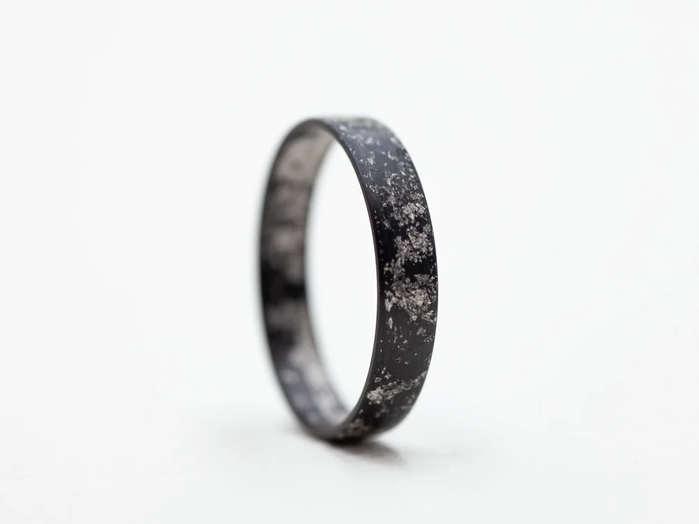 Wide carbon fiber ring with 24k gold — Singularity