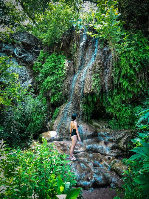 Krause Springs: A Day Trip Guide to this Texas Swimming Hole | Roam the ...