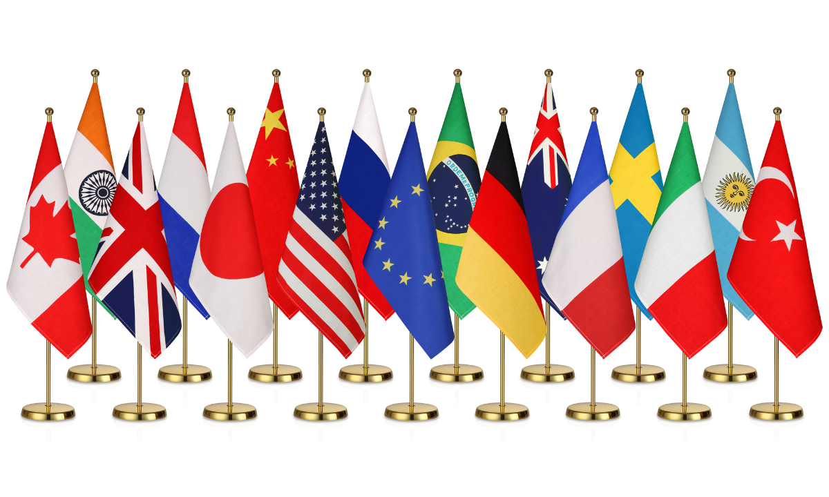 How Does the World View India? - Newsreel Asia