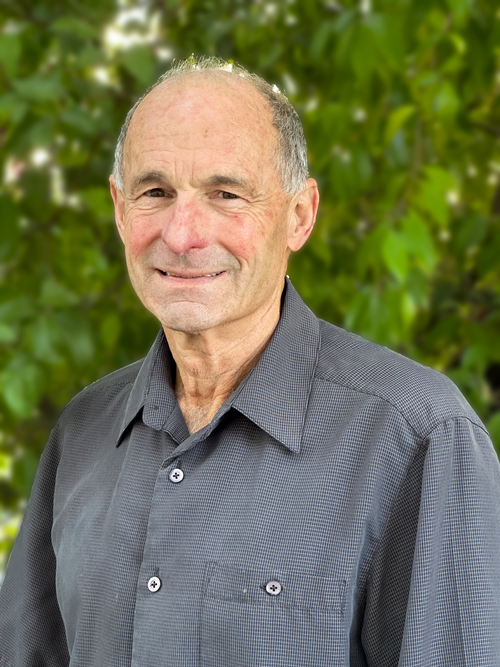 About — Darren Walton