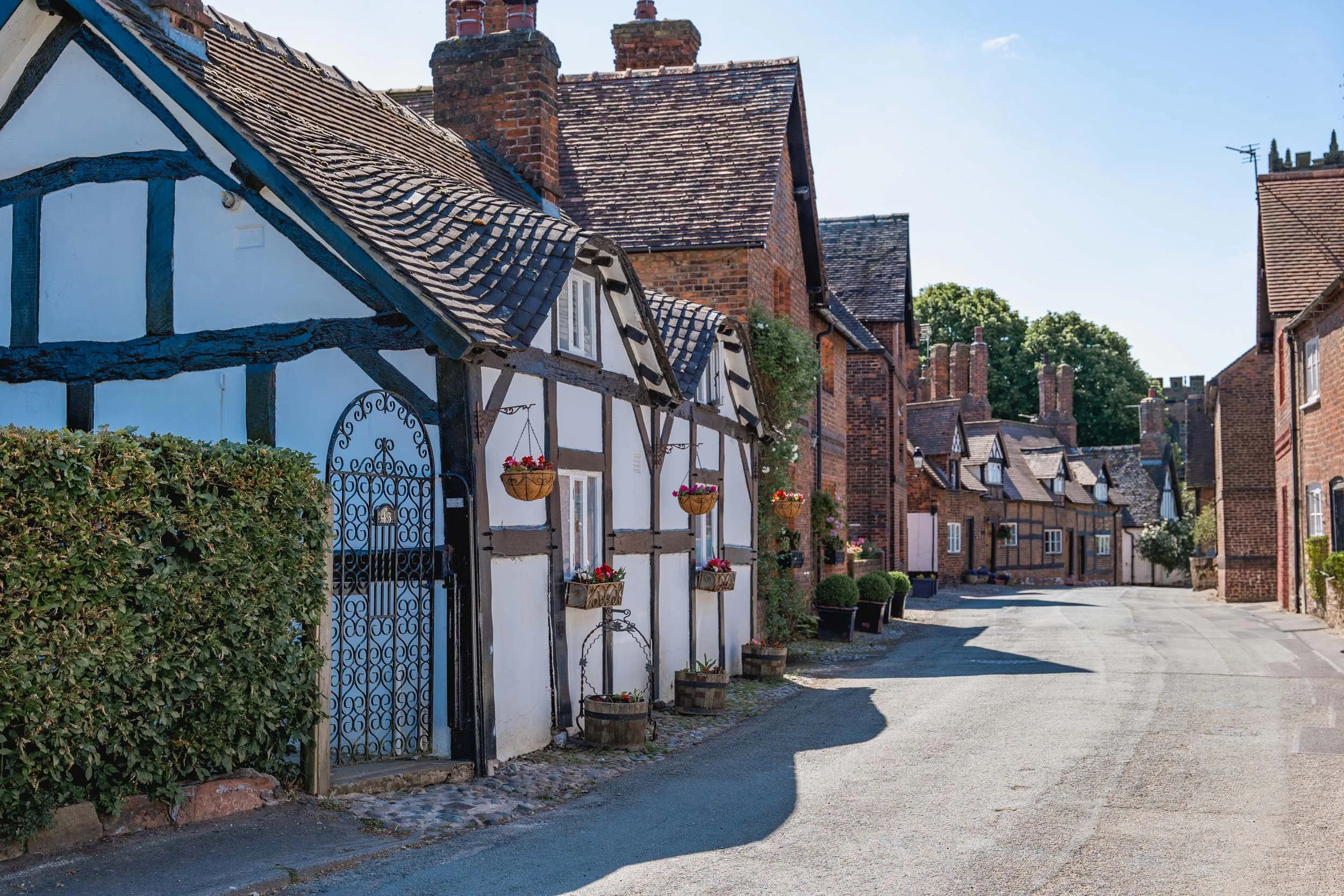 Contact — The George & Dragon