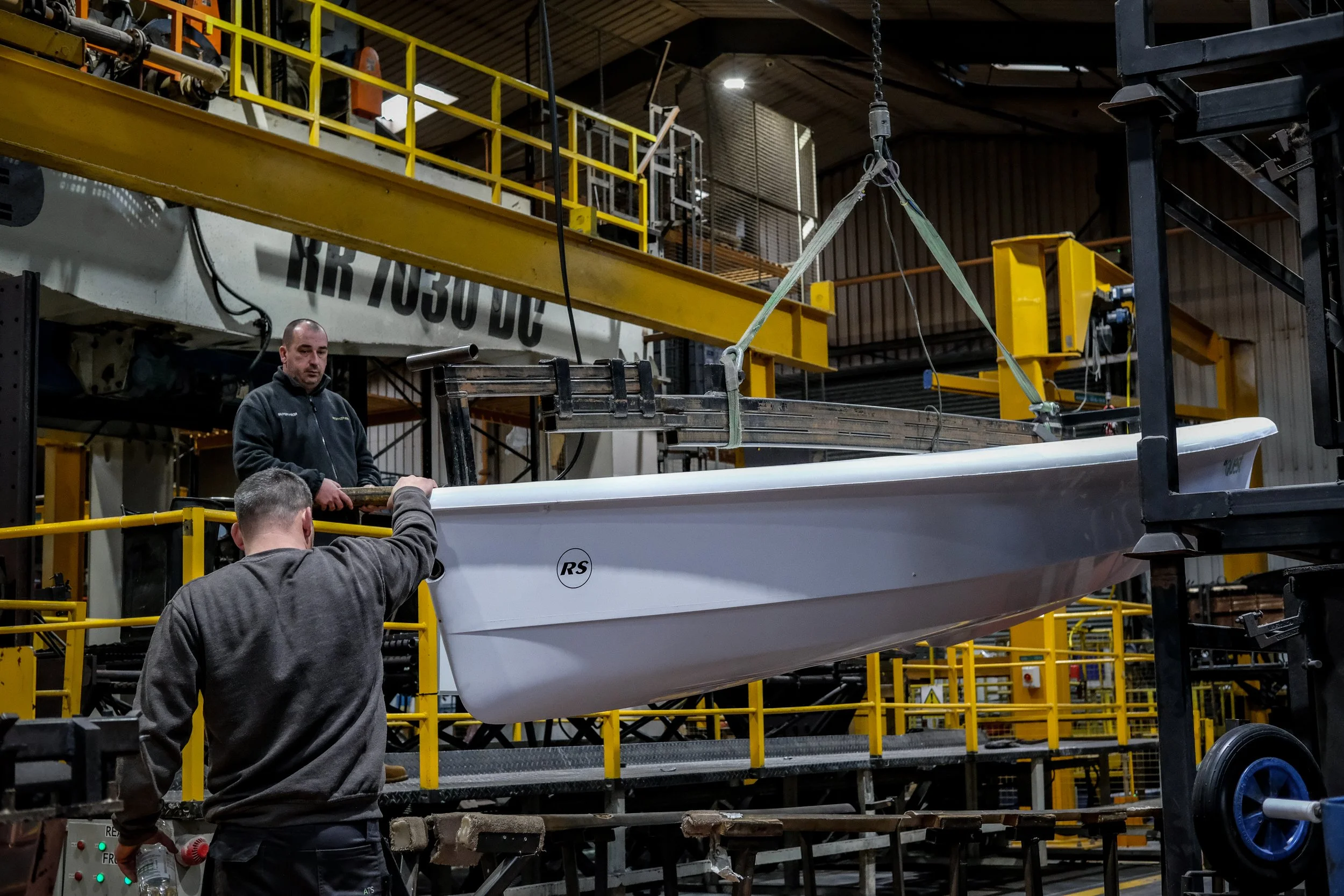 Blow Moulding vs Rotomoulding — Rototek — Rototek