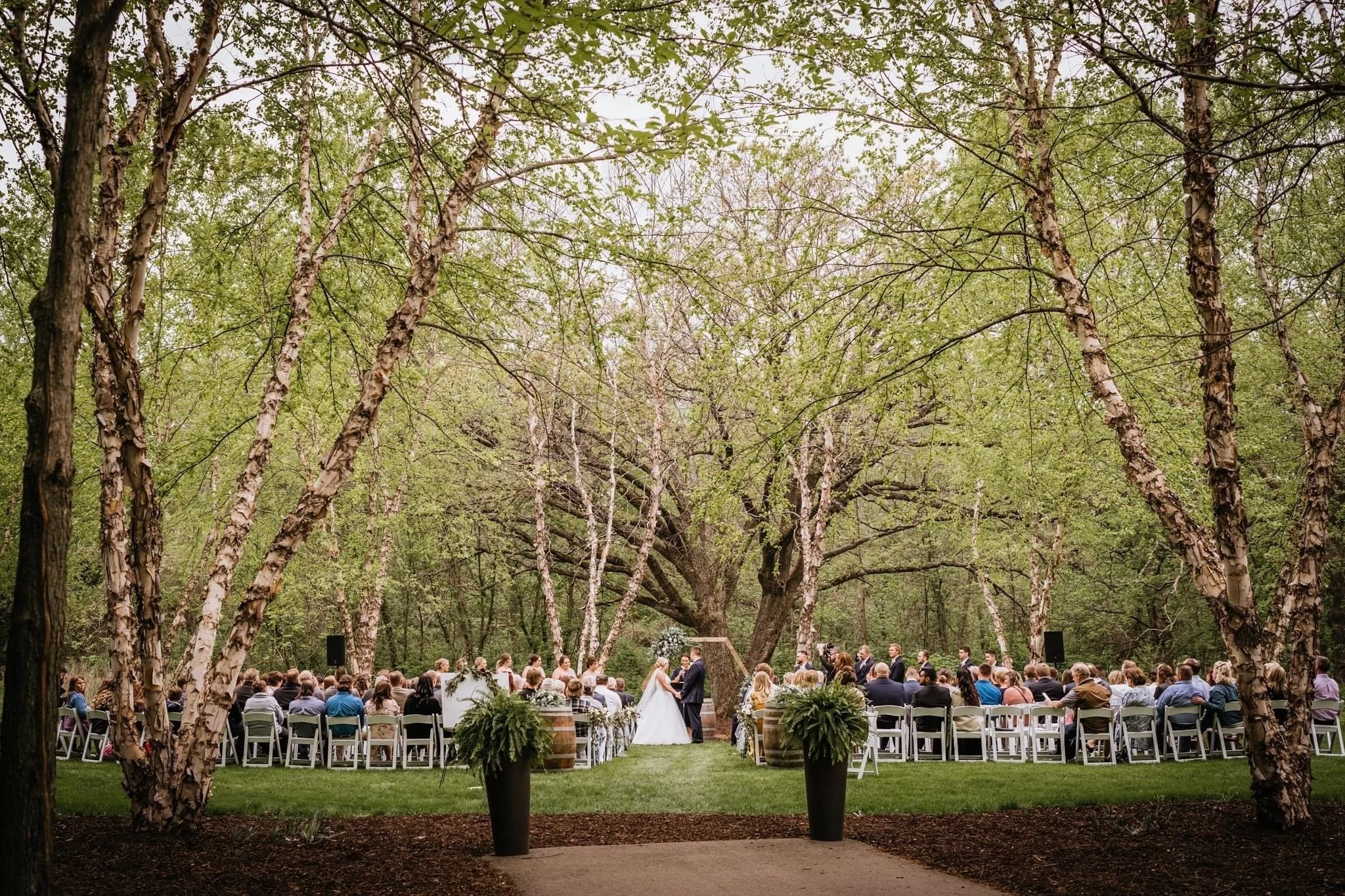 Gallery 2 — ChankaskaWineryWeddings