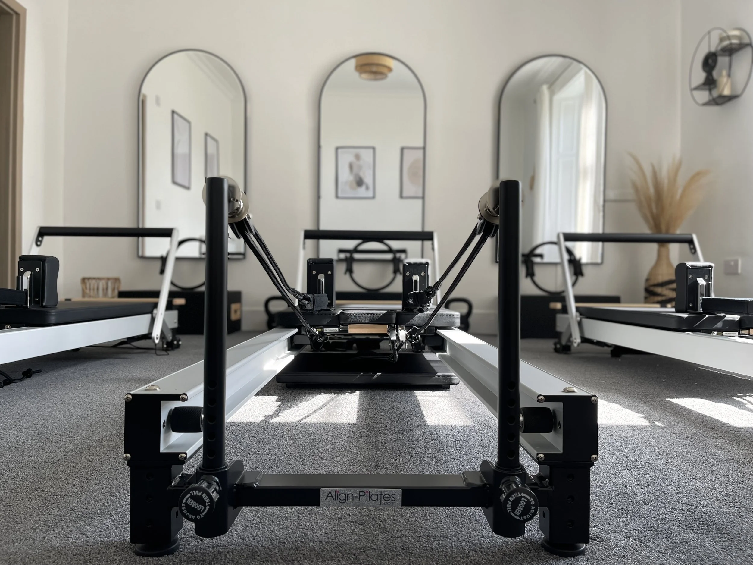 THE REFORMER RÙM PILATES STUDIO