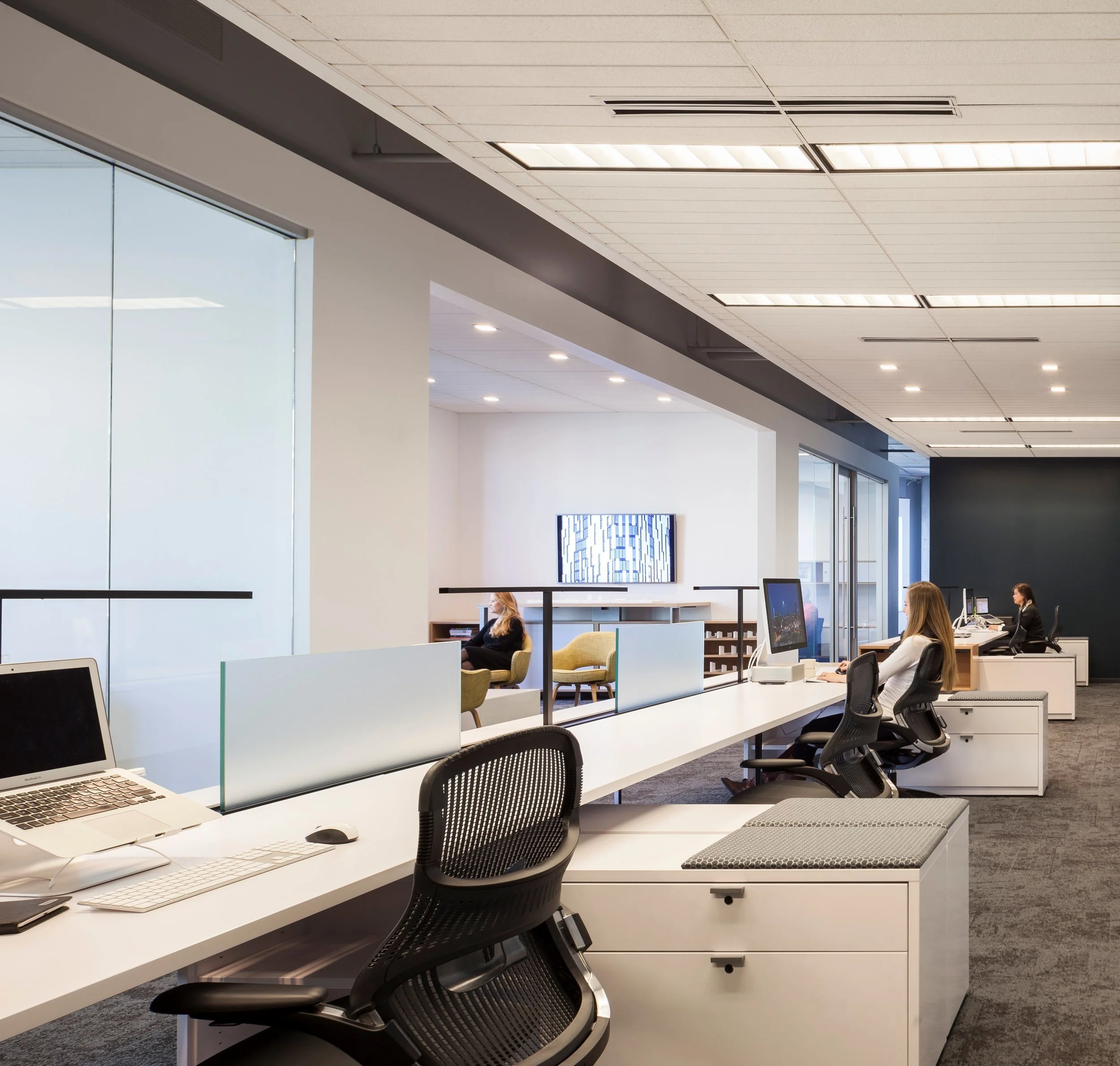 1611 W DIVISION OFFICES — Symbiotic Living - architecture + design