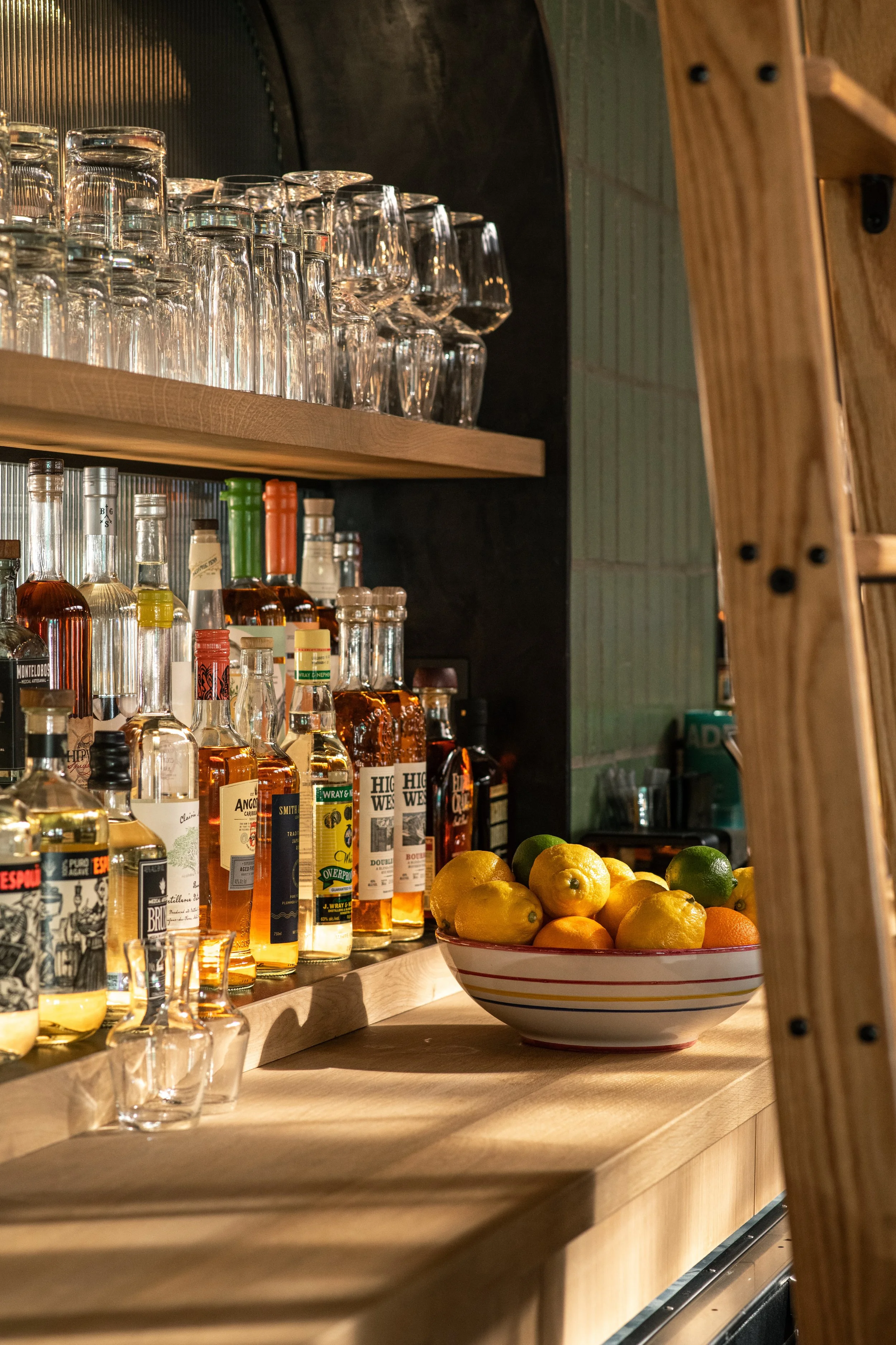 Gioia Cafe & Bar