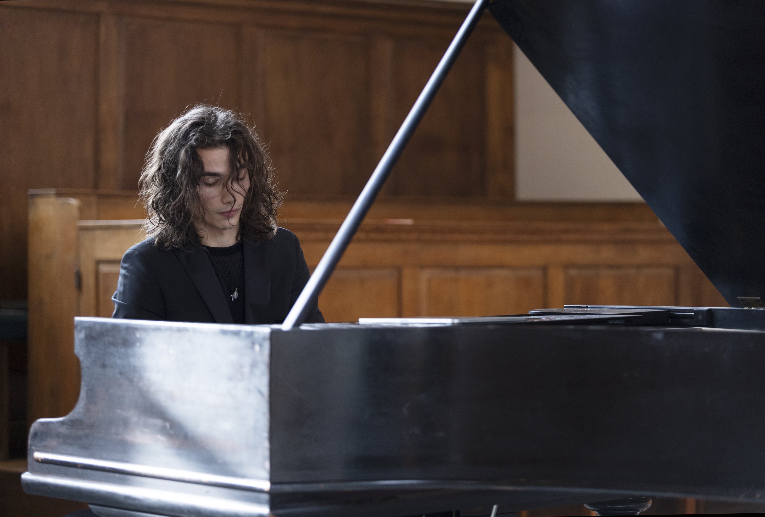 Booking and contacts — DAVIDE RASETTI