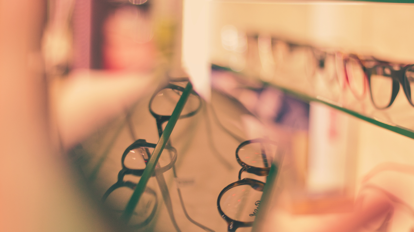 Services — Pro Vision Center- Local Eyewear & Sunglasses