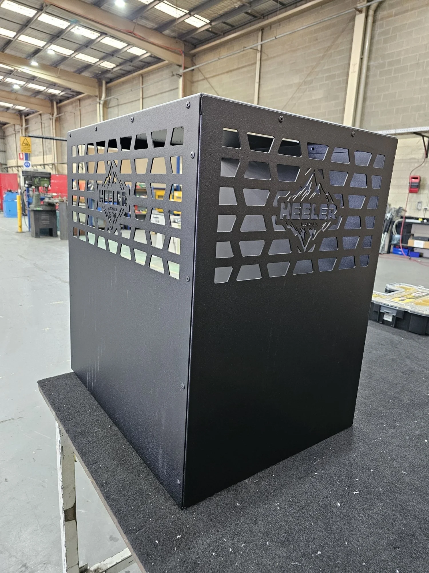 HEELER Australia Trays and Canopies | 100% Australian Made