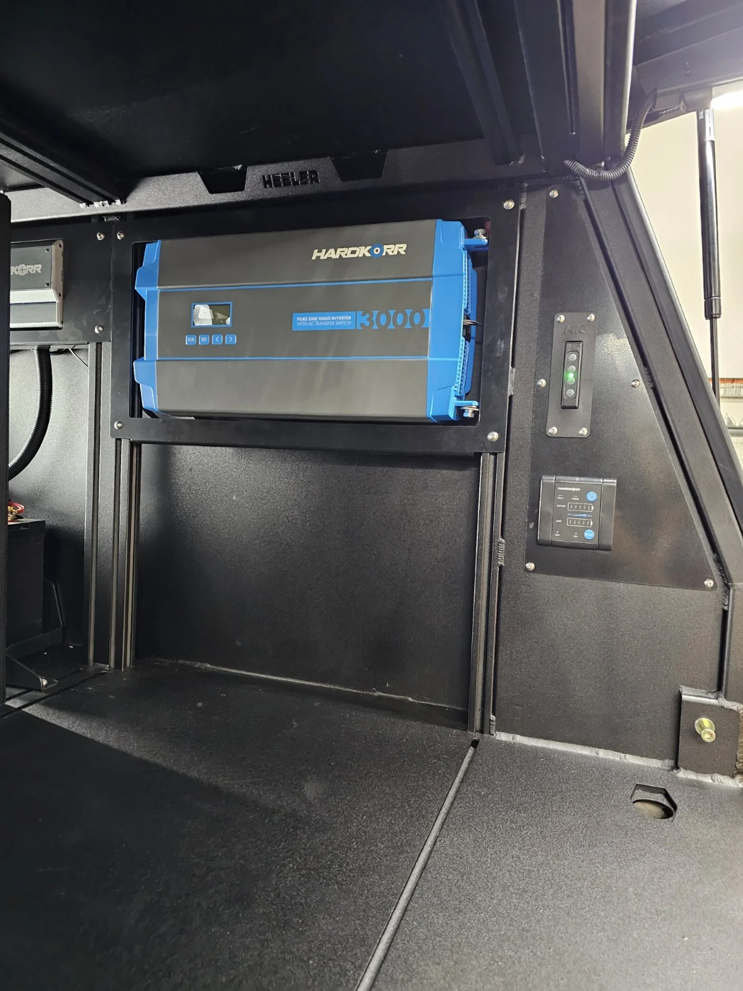 HEELER Australia Trays and Canopies | 100% Australian Made