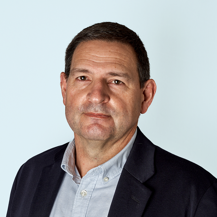 Dr Cameron GOURLAY – Pain Specialist — Centre for Neurosurgery