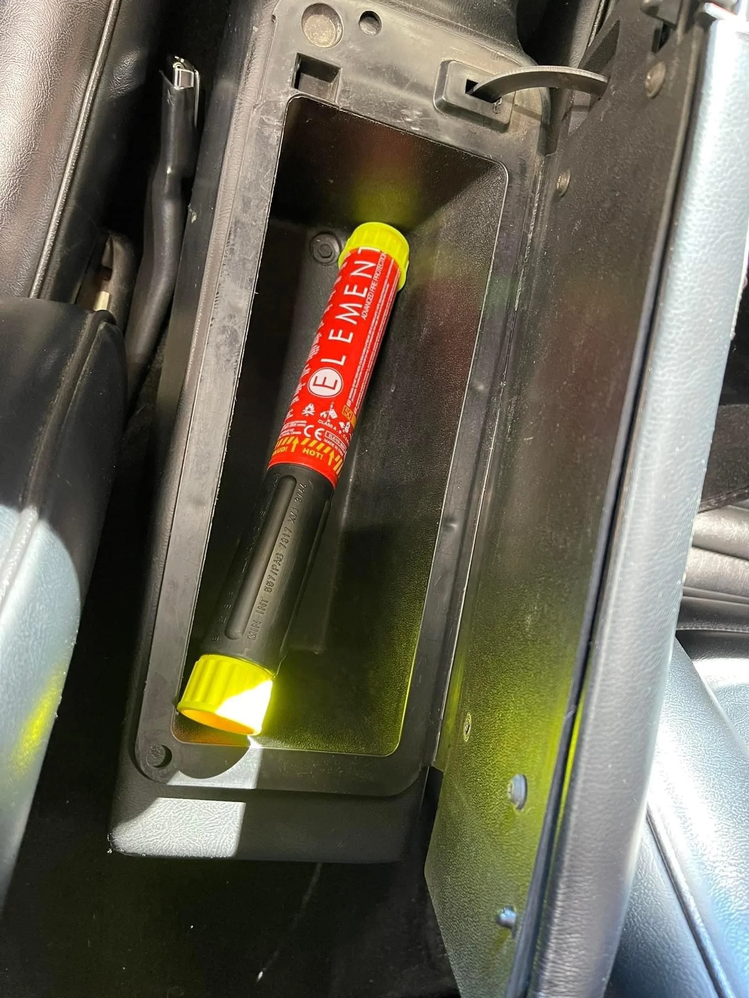 Dakota Digital VHX Series Direct-Fit Analog Gauges VHX-70P-FIR-K-R — Second Gen Graveyard