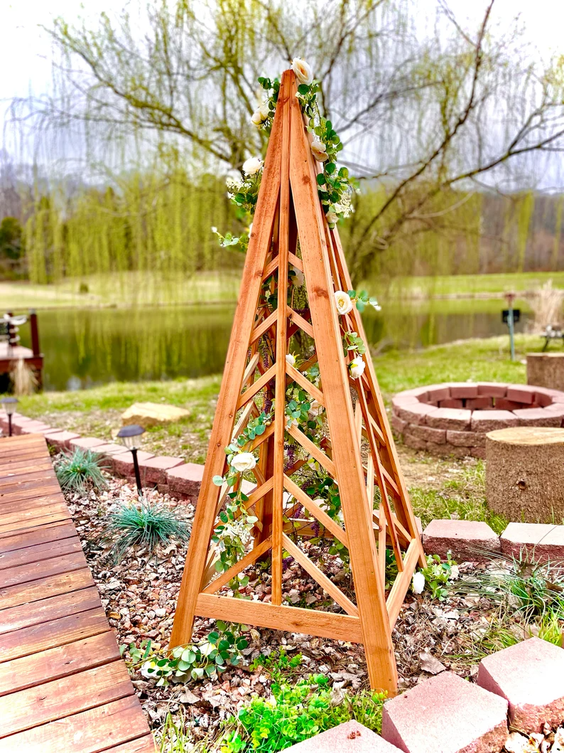 Decorative Obelisk Trellis Plan — Matthew Peech Woodworking