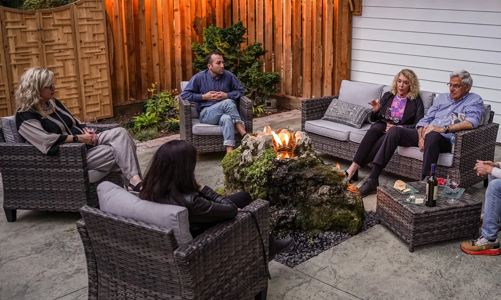 moon gate courtyard — aguafina gardens international