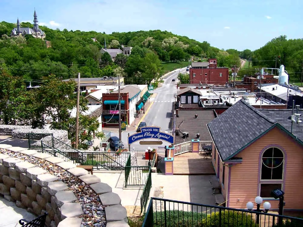 Historic Downtown Parkville Missouri