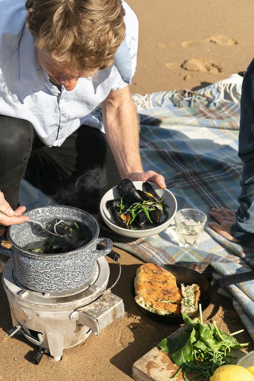 VAN LIFE COOKBOOK — Holly Farrier