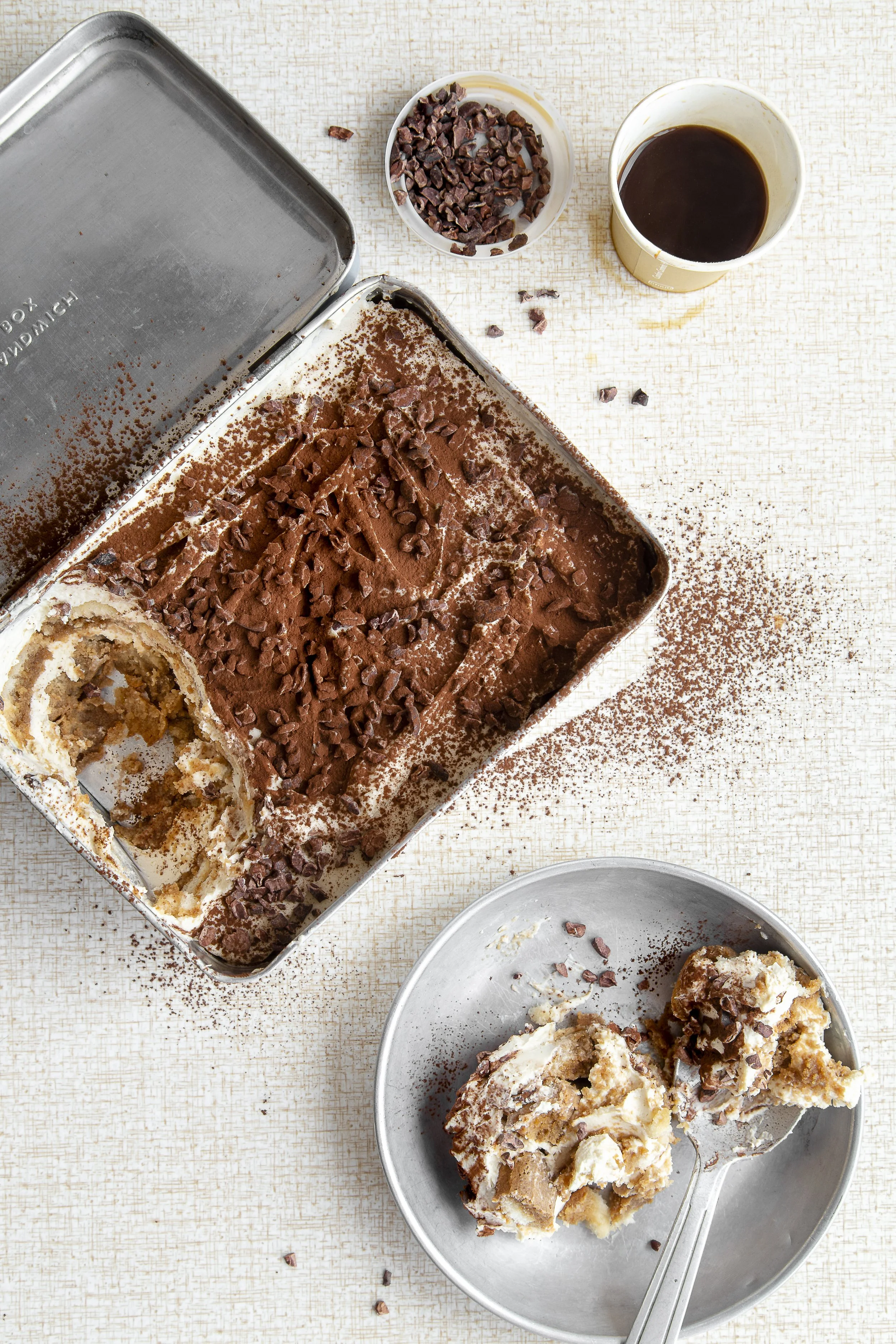 VAN LIFE COOKBOOK — Holly Farrier