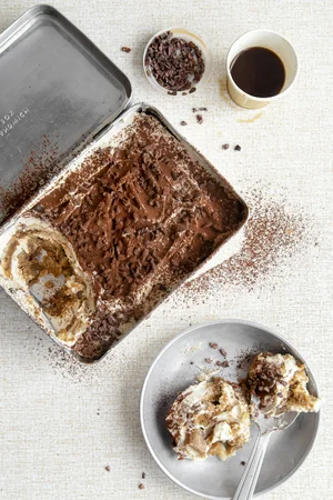 VAN LIFE COOKBOOK — Holly Farrier