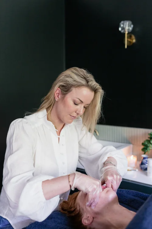 ISABELLA LONERAGAN SKIN