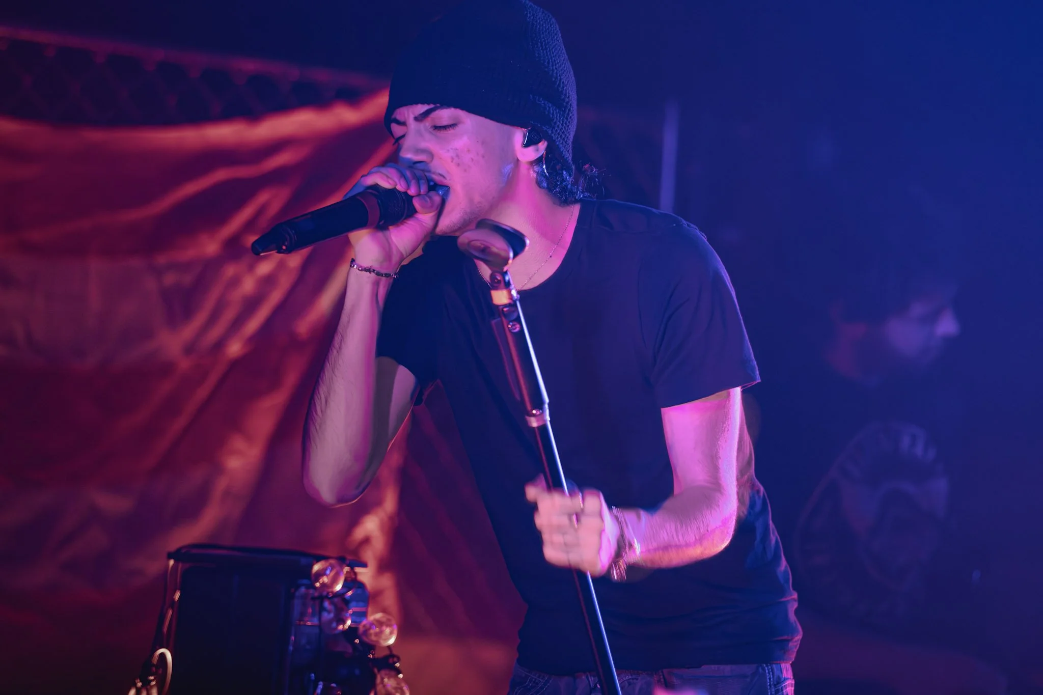 Ericdoa - Independent | San francisco — Next Wave Magazine