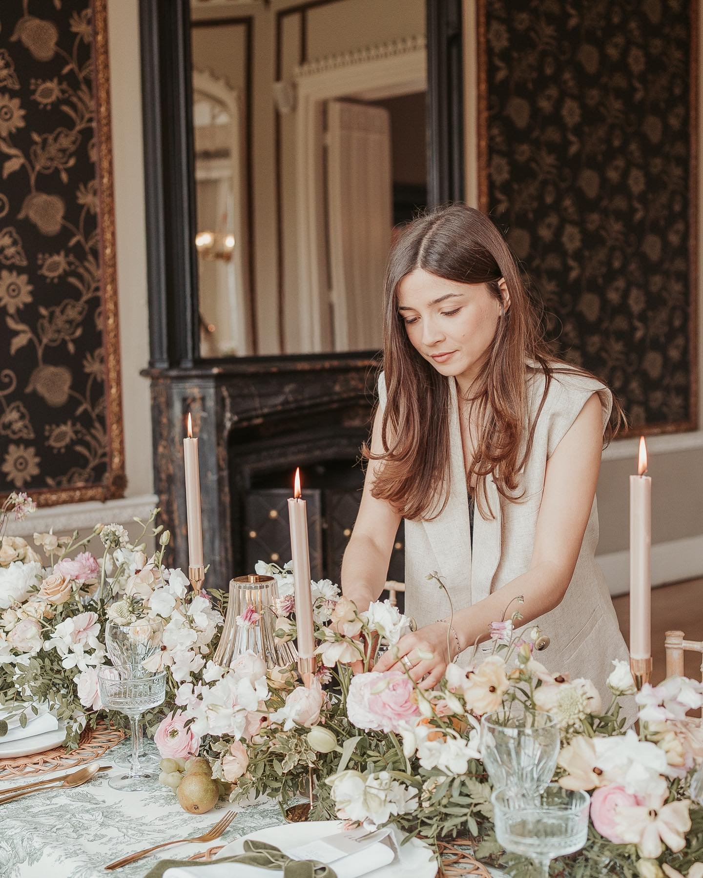 THE SUNDAY FLORAL STUDIO