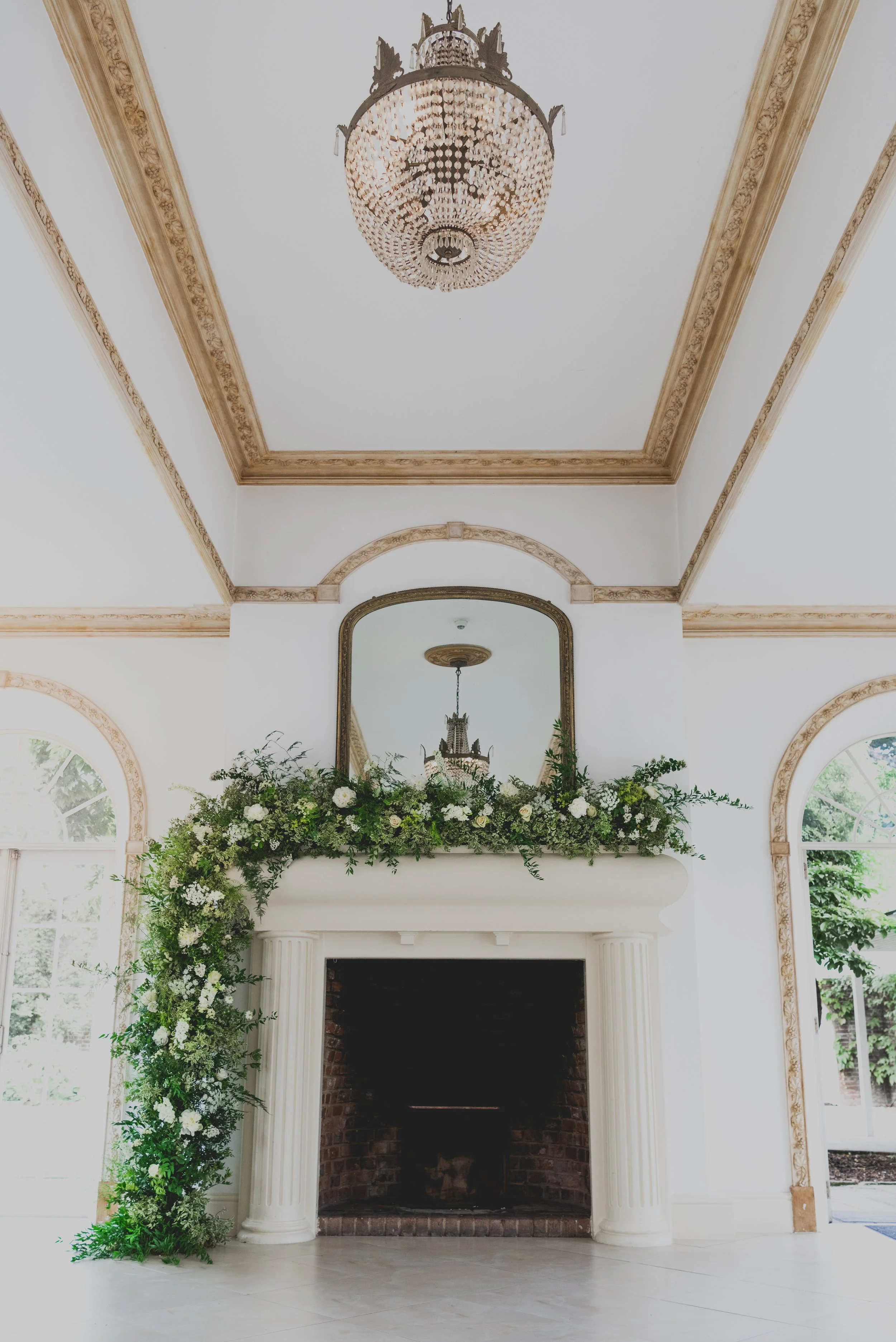 THE SUNDAY FLORAL STUDIO