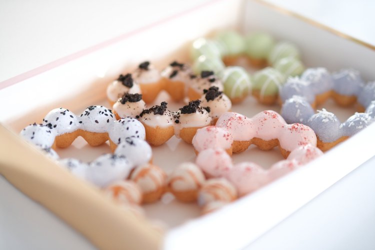 Marry Me Mochi - Premium Japanese Mochi Donuts