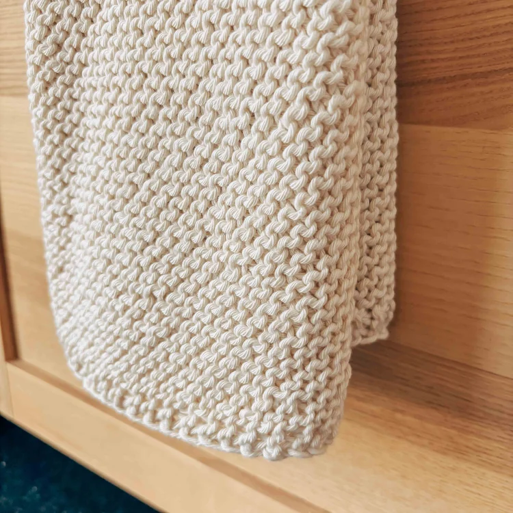 Free Easy Basic Kitchen Towel Knitting Pattern for Beginners - Vanill ...