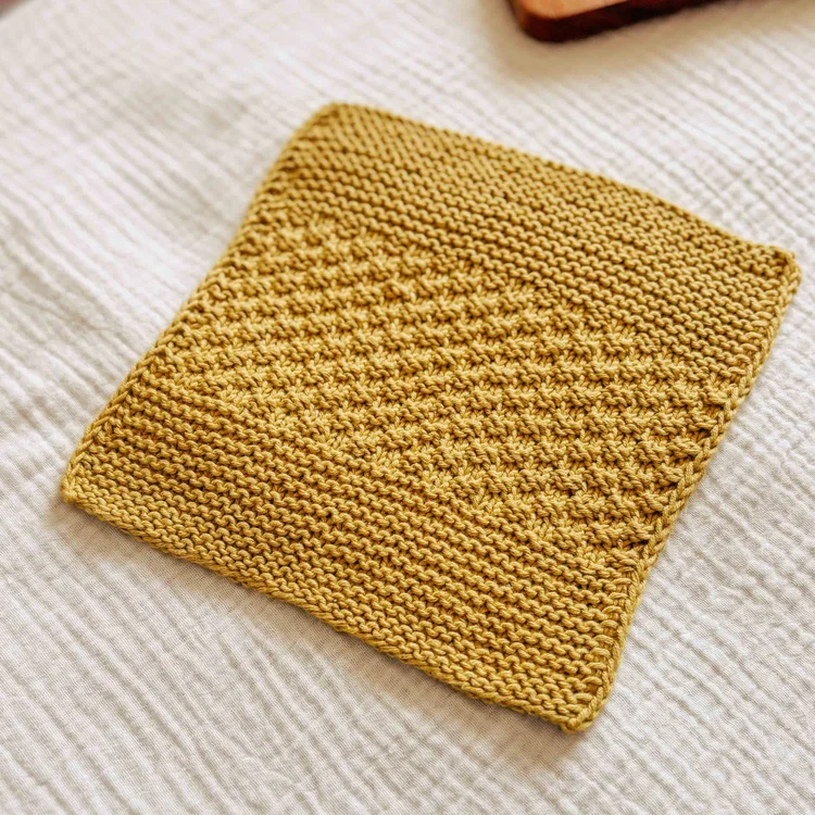 Free Easy Dishcloth Knitting Pattern - Clove Dishcloth — Whileberry ...