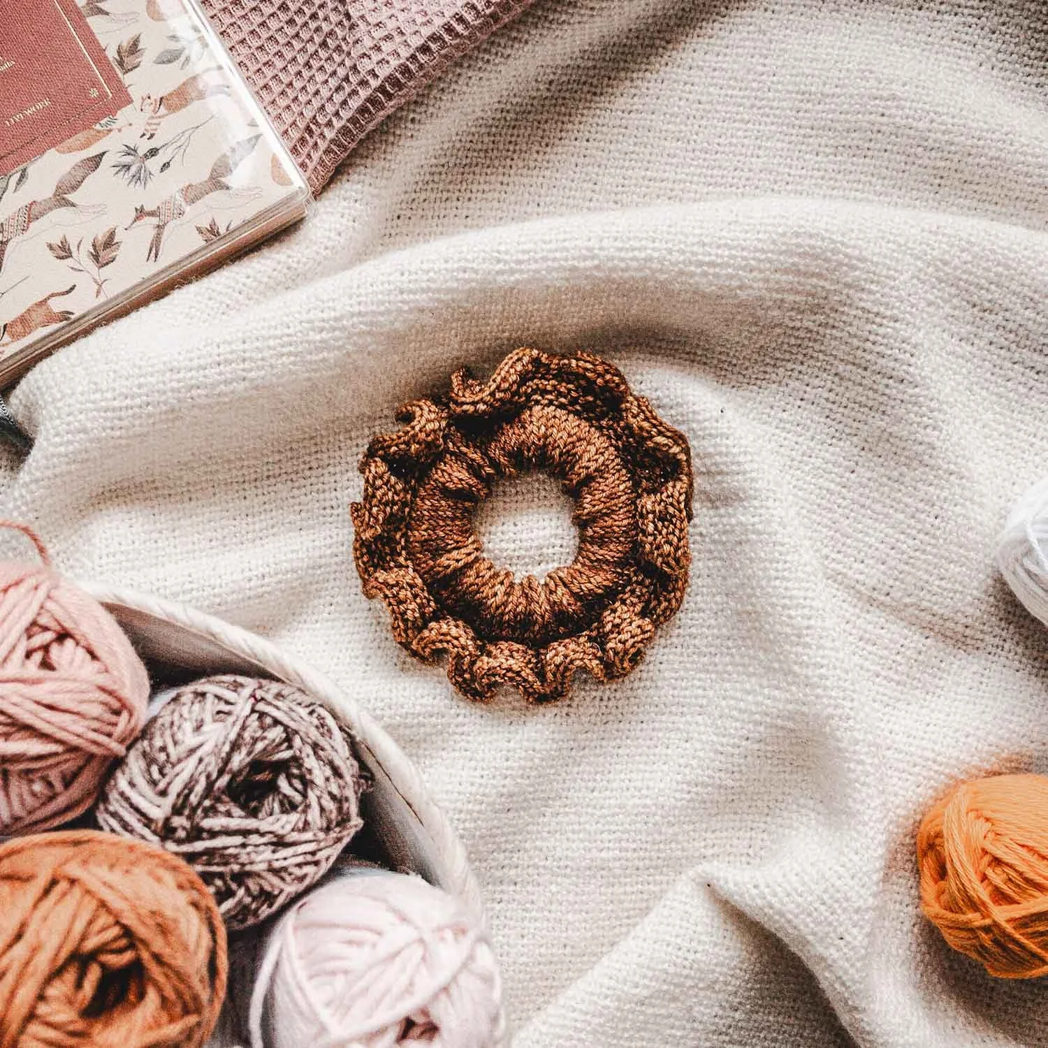 Ruffle Scrunchie - Quick Stash Buster Knitting Pattern - Flounce ...