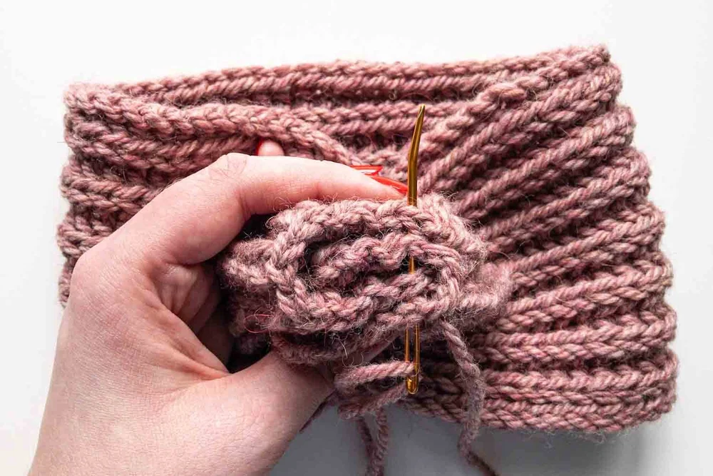 Seashore Headband - Minimalist Knit Headband Knitting Pattern ...