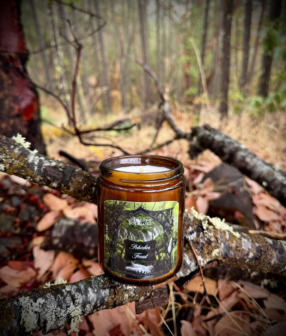 Cast Iron Cauldron Candle. Pentagram, bat, bones and apple. — Forest ...