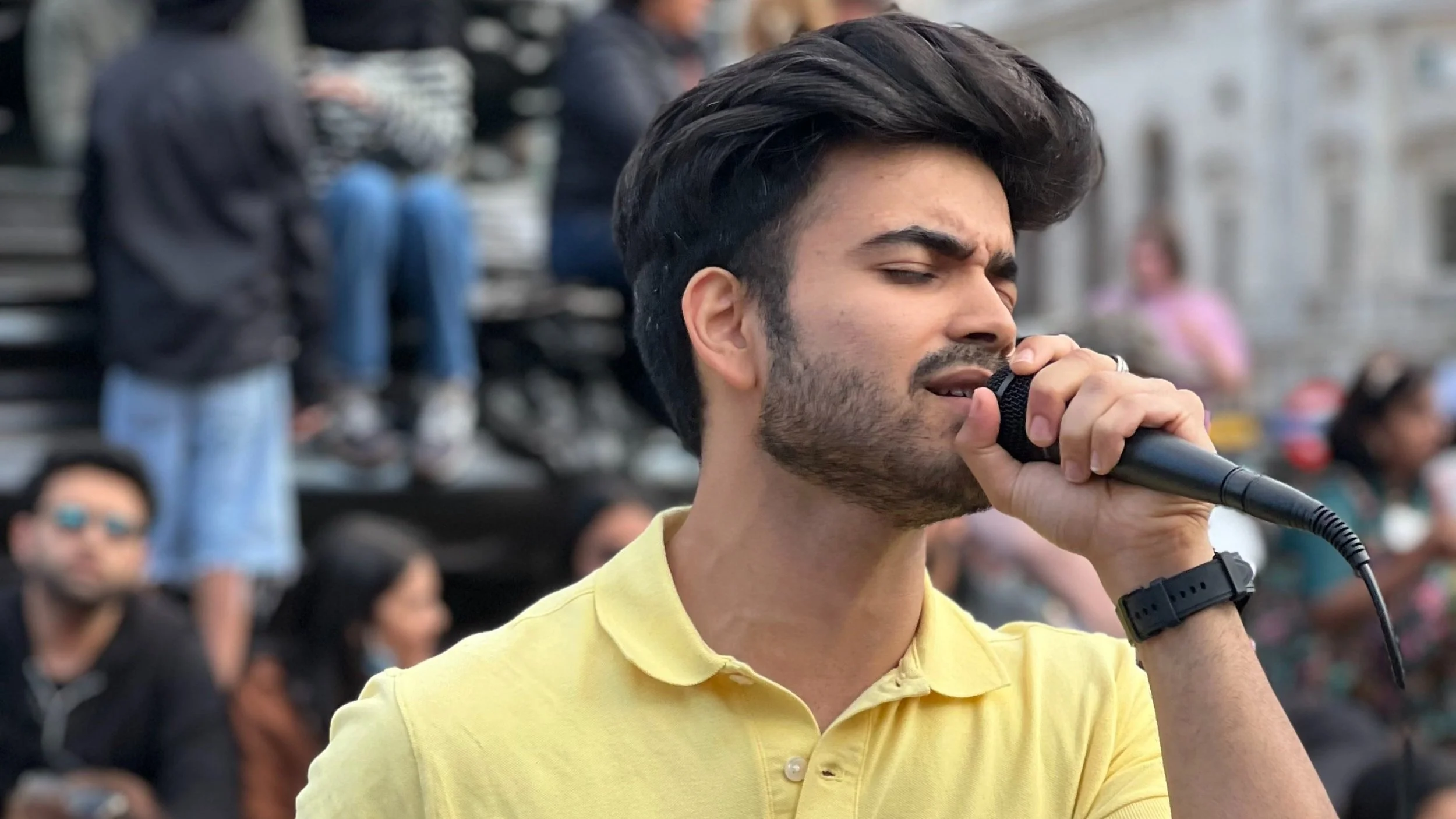 Anurag Kumar - Bollywood Singer in London, UK