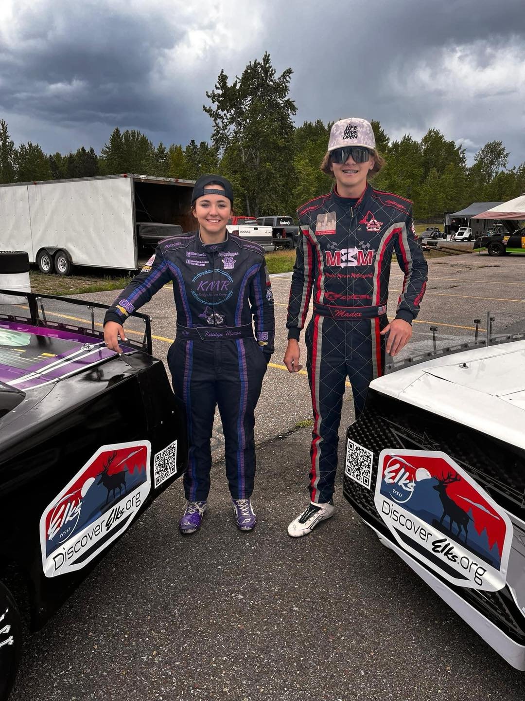 DiscoverElks #05 Car — DiscoverElks