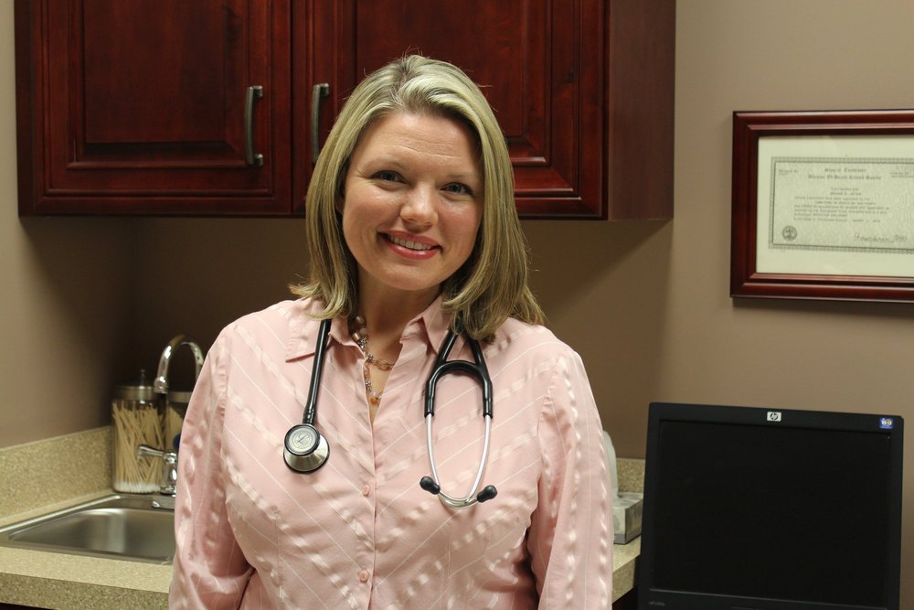 Dr. Melody Tharp — Summit Medical Group of Clinton