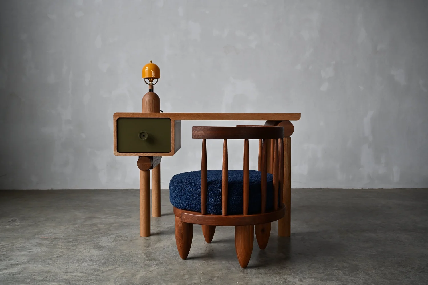 MICHAEL ROBBINS FURNITURE STUDIO