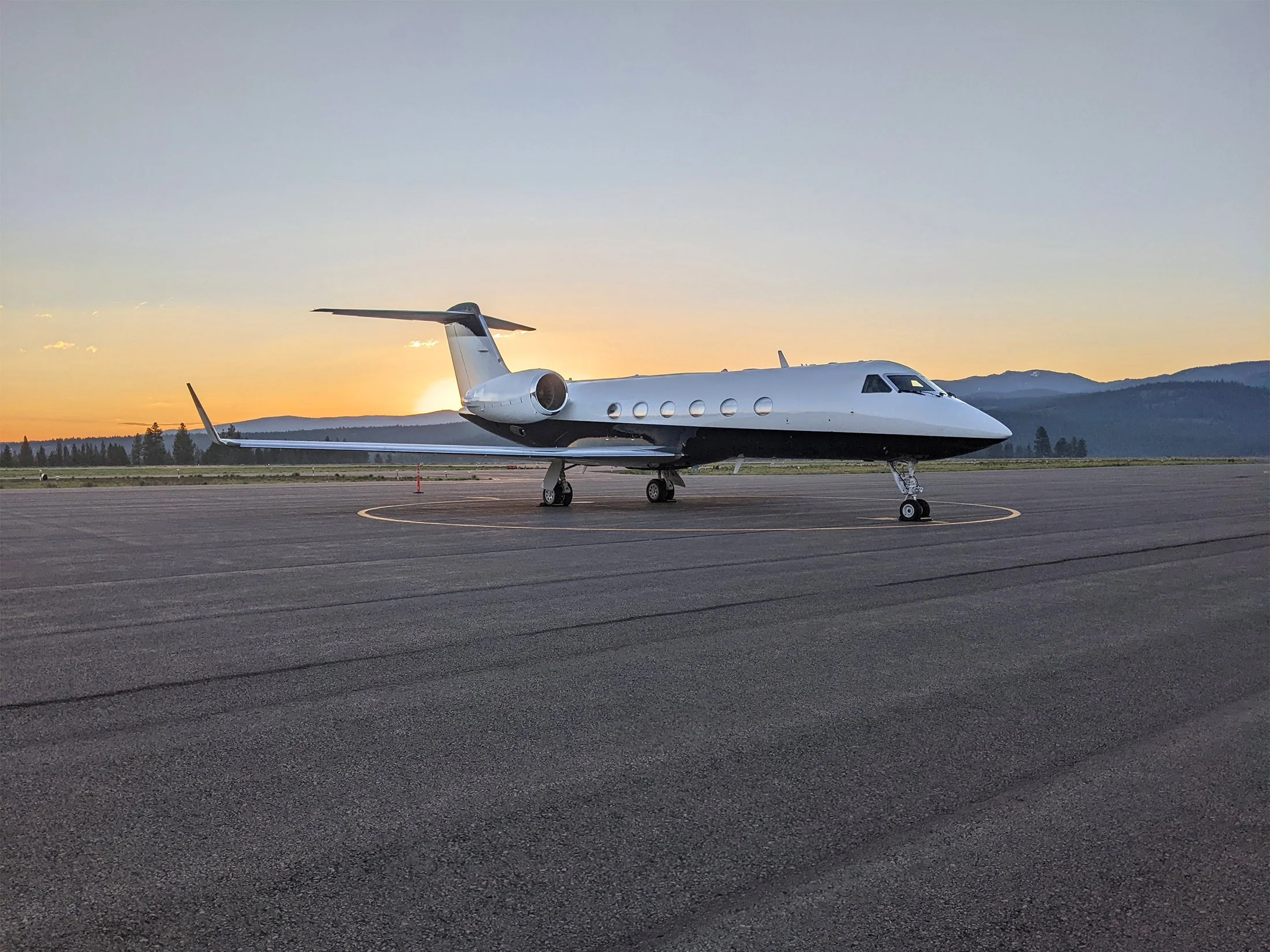 FBOs Oakland Jet Center — KaiserAir