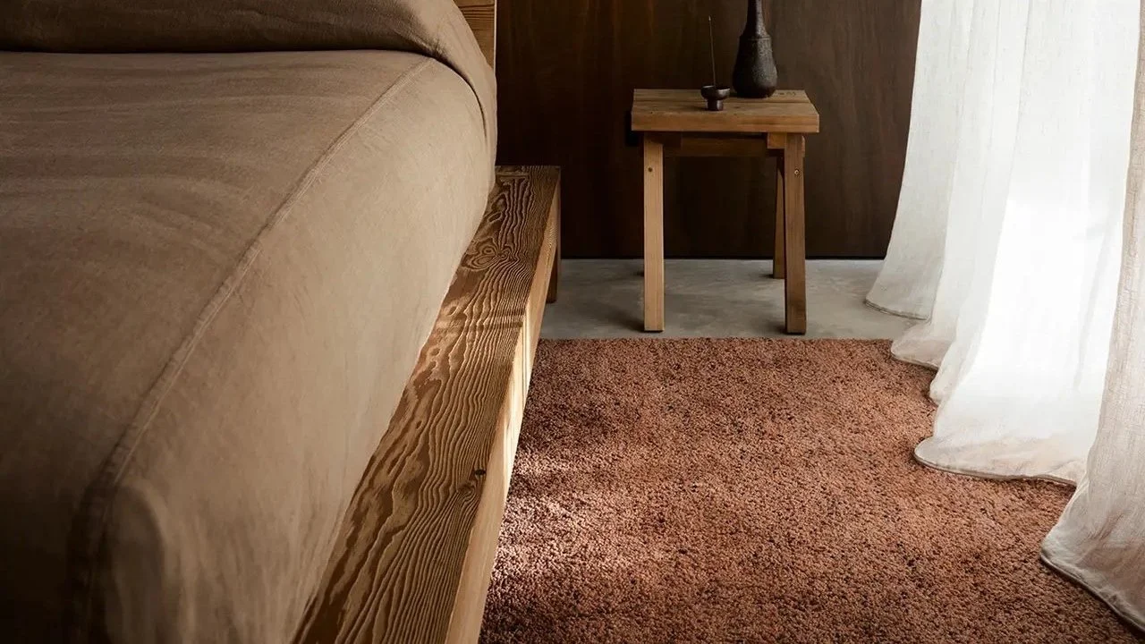 Armadillo — Canvas Showroom